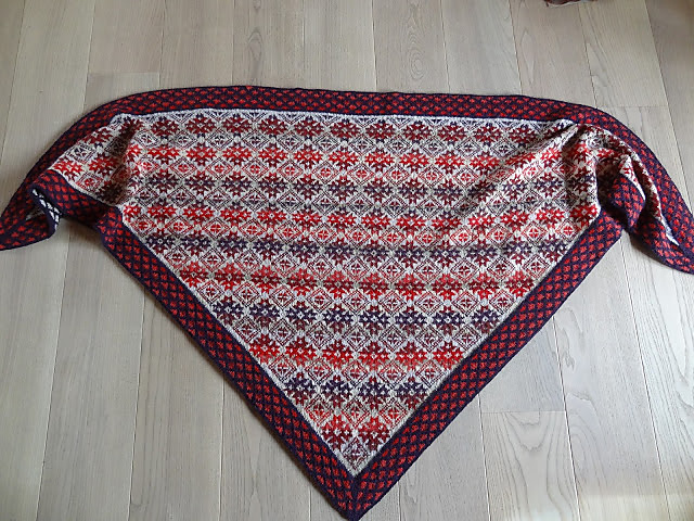 Ravelry: Estonian Star pattern by Bodil Munch