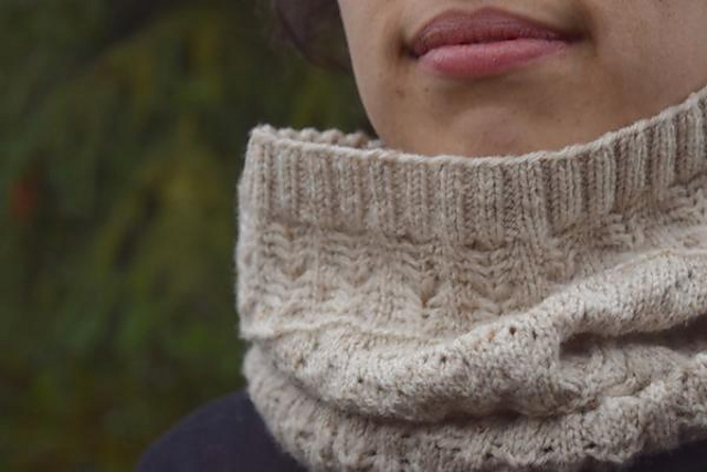 Ravelry: Josef & Anni Cowl pattern by Selby of Wavoki Crafts