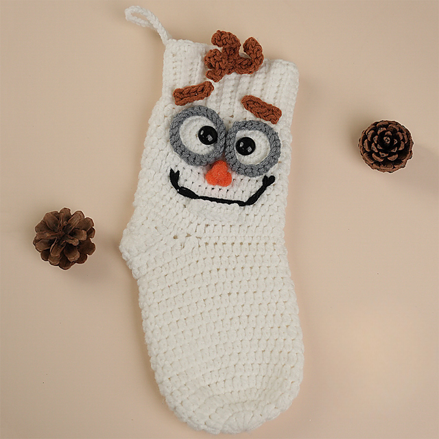 Ravelry: White Sock Owl Eyes pattern by Camille Brown