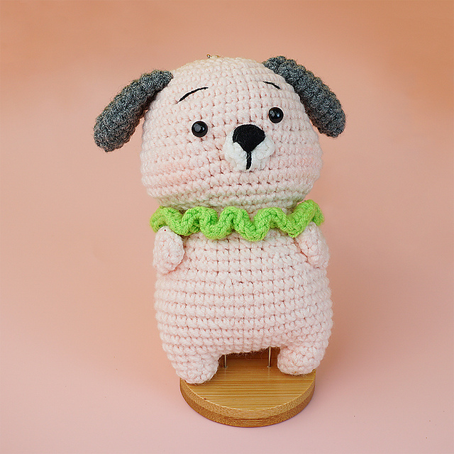 Ravelry: Dog With Collar Keychain pattern by Camille Brown
