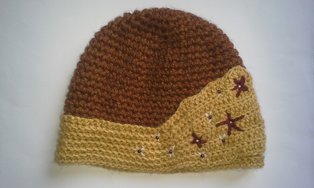 Ravelry: Flora Hat pattern by Patterns in Wool