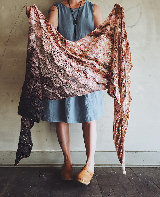 Ravelry: Time Trades pattern by Caitlin Hunter