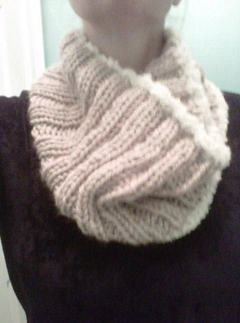 Ravelry: boysandb's Alpaca cowl