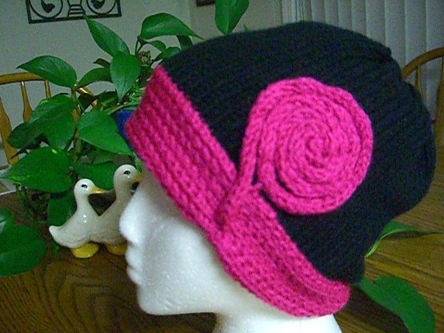 Ravelry: spiral rose hat pattern by Breezy Spencer