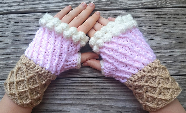 Ravelry: Ice Cream Cone Mitts pattern by Cat's Tail Crochet