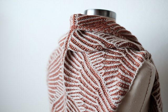 Ravelry: Deep Swell Bandana pattern by Nancy Marchant