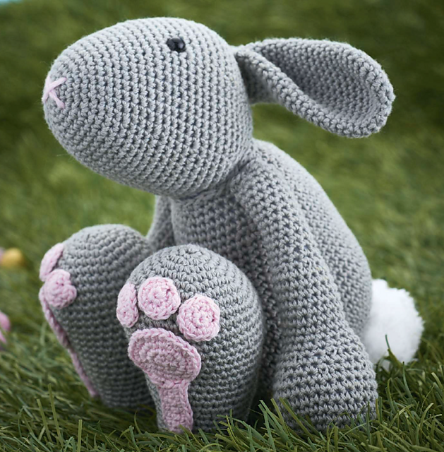 Ravelry: Run Rabbit pattern by Tracy Coldwell