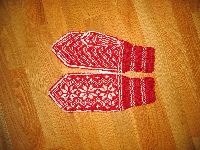 Ravelry: Norwegian Mitten Pattern pattern by Mary Knutson