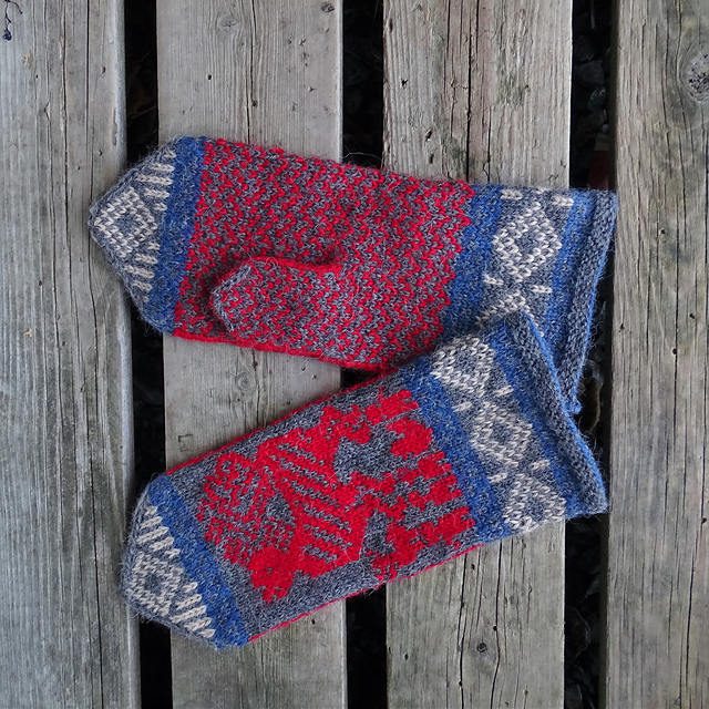 Ravelry: Signe 5 pattern by Solveig Larsson