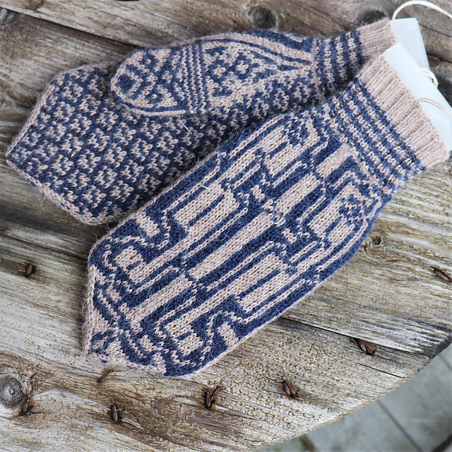 Ravelry: Ainu pattern by Sophie Victoria