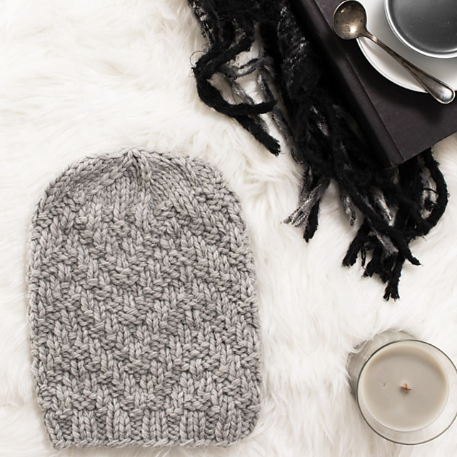 Ravelry: Hat : Ritzy pattern by Brome Fields