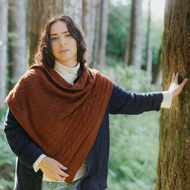 Ravelry: Lavin pattern by Maria Matveeva