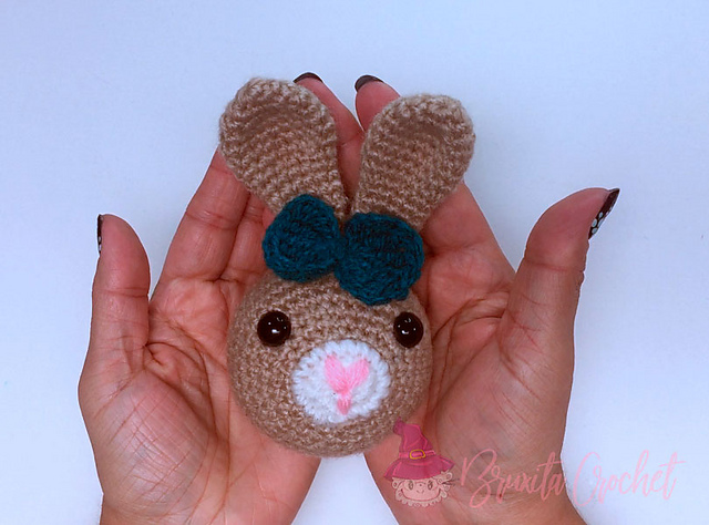 Ravelry: Bunny Keychain Amigurumi pattern by Angie Plata