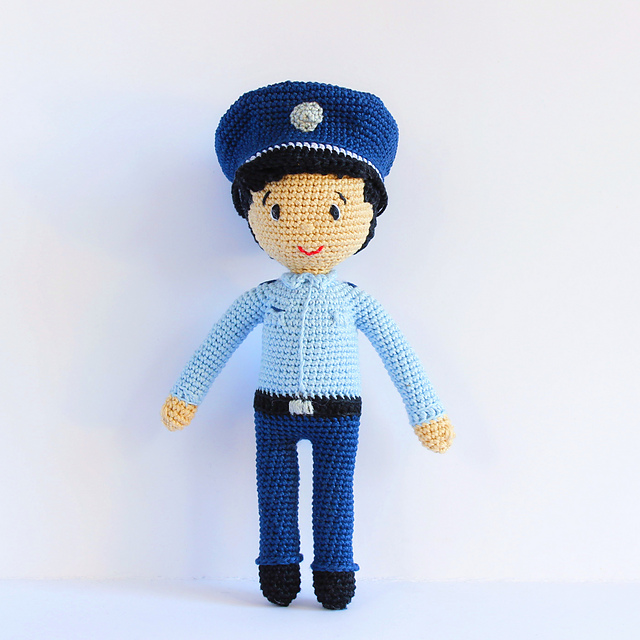 Ravelry: Gary the crochet policeman pattern by bunnymoonHU