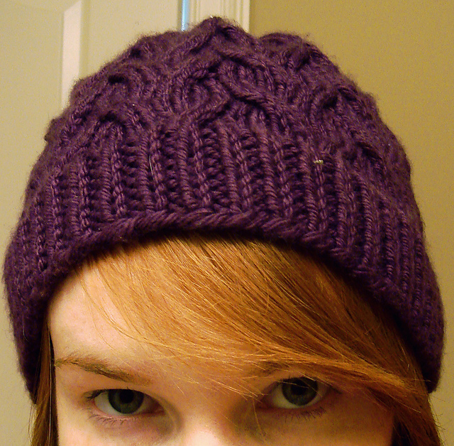 Ravelry: Cap Karma Hat pattern by SmarieK