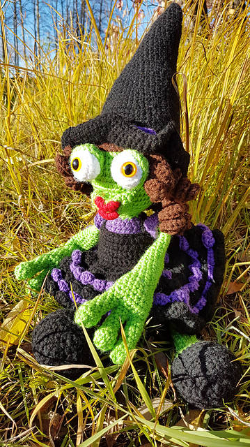 Ravelry: Mildred the Frog Witch pattern by Heather Lynne Carmichael