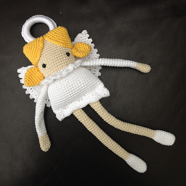 Ravelry: Christmas Angel pattern by Button Beautiful