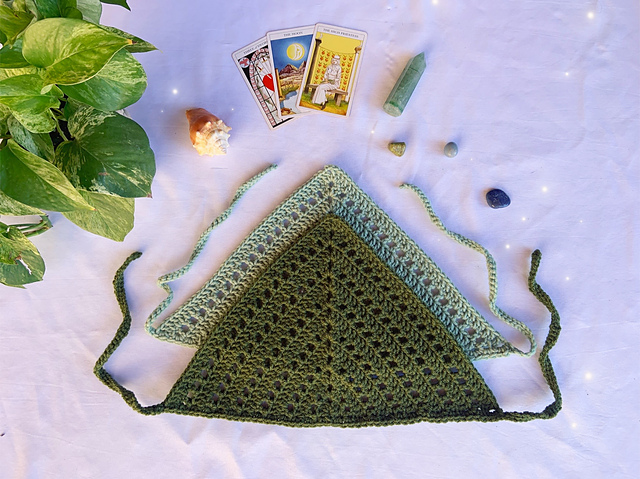 Ravelry: Happy Camper Bandana pattern by Stellar Threads by Madison