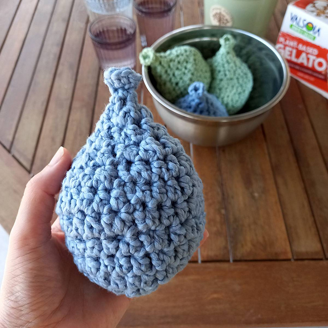 Ravelry: Reusable Water Balloons pattern by Tina Rinaudo