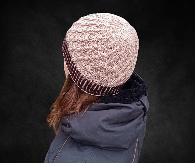 Ravelry: Waffle hat pattern by Linda Cervena