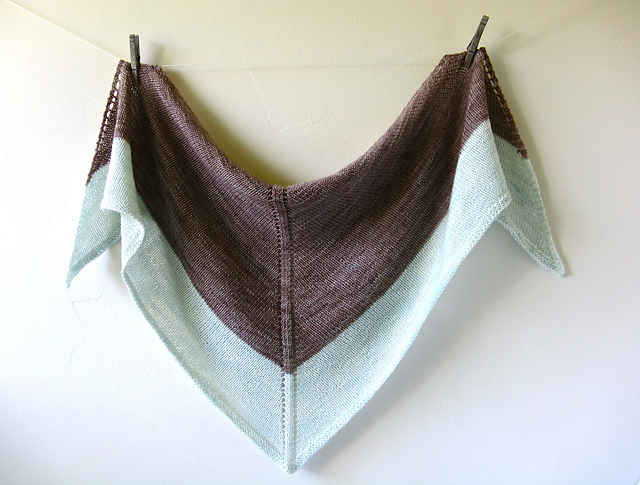 Ravelry: Water's Edge pattern by cabinfour