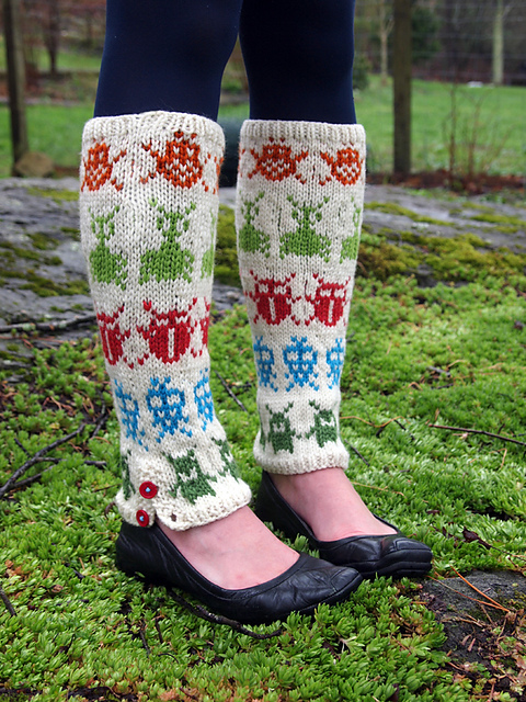 Ravelry: Bug in a Rug Legwarmers pattern by Katie Boyette