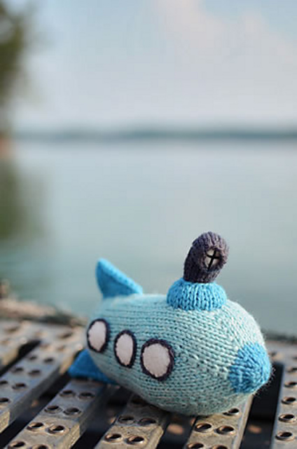 Ravelry: Tadpole pattern by Katie Boyette