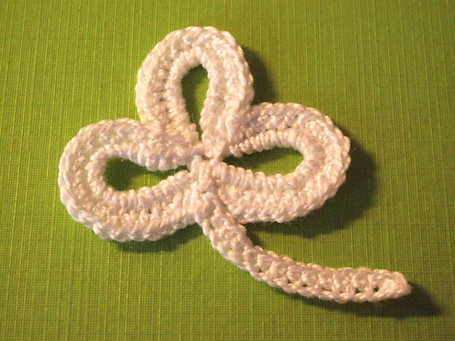 Ravelry: Shamrock pattern by Camelia Shanahan