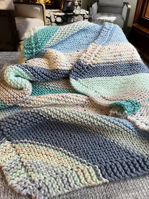 Ravelry: candyloucreations' Crosswise Baby Blanket in Wintery colors