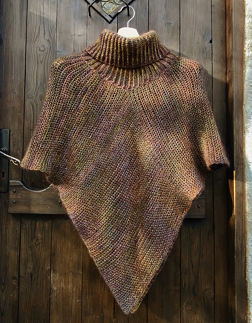 Ravelry: Brina Poncho pattern by Elina Vaananen