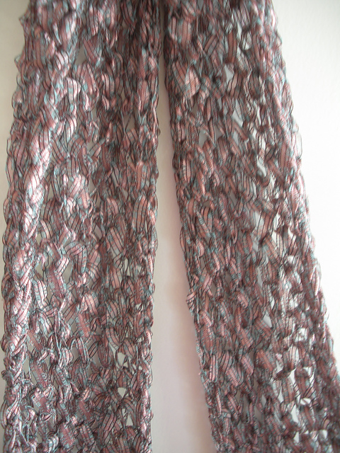 Ravelry: Ribbon Rib Scarf pattern by YIYO Designs