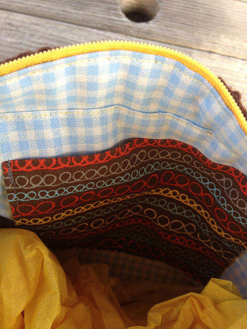 Ravelry: caraosity's Lauren's Kitschy TV Purse