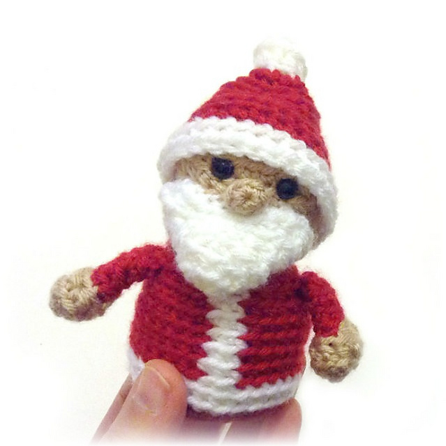 Ravelry: Tiny Santa pattern by Amination