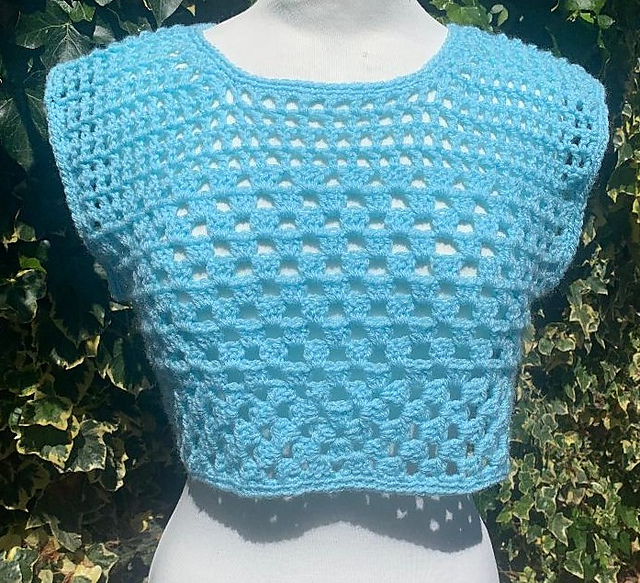 Ravelry: Eadan top pattern by Caroline Murphy