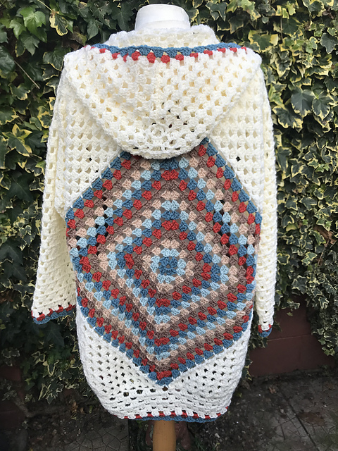 Ravelry: Stone - Block Party pattern by Caroline Murphy