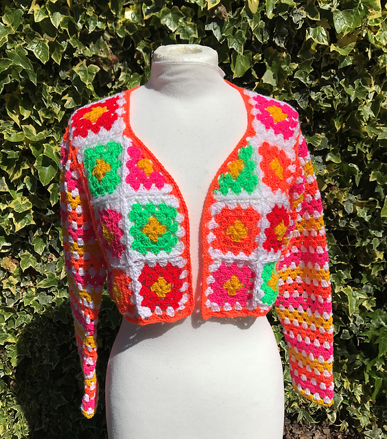 Ravelry: Cobhlaith - Block Party pattern by Caroline Murphy