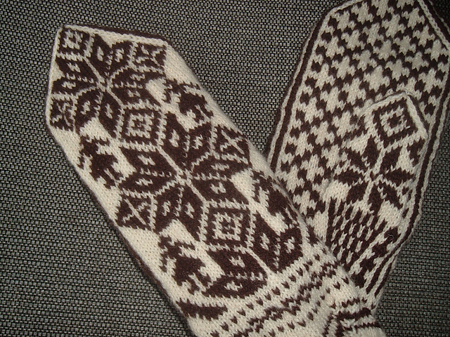 Ravelry: Mitten from Selbu pattern by Annichen Sibbern Bohn