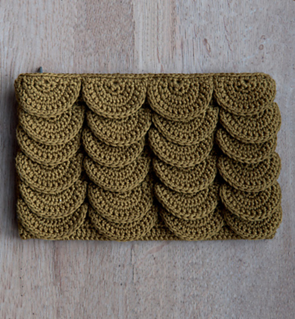 Ravelry: Pochette N°073-T11-721 pattern by Phildar Design Team