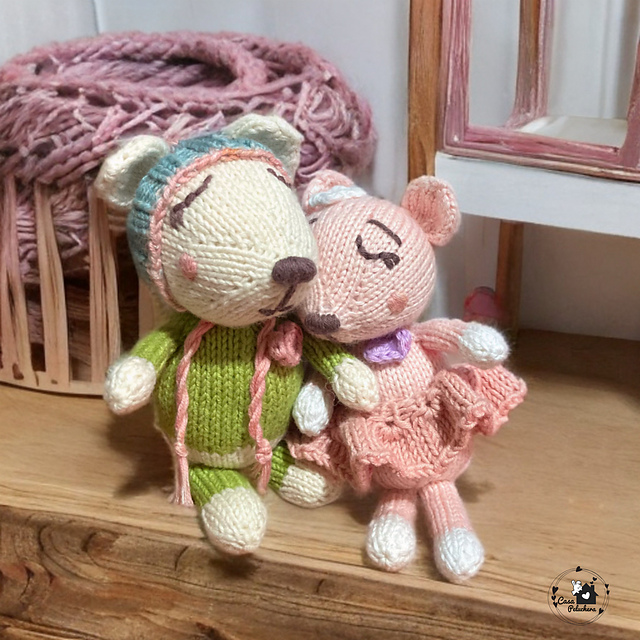 Ravelry: Benito y Cayetana de punto pattern by Casa Peluchera