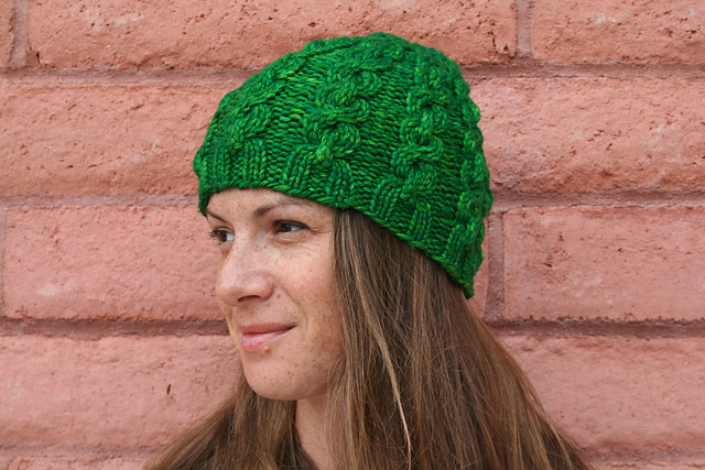 Ravelry: Jasper pattern by Taiga Hilliard
