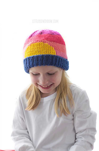 Ravelry: Sunrise Sunset Hat pattern by Cassandra May