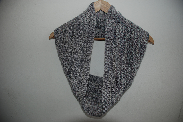 Ravelry: Marthe pattern by Catherine Aris