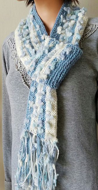 Ravelry: Pocket Scarf pattern by Gail Tanquary
