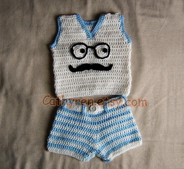 Ravelry: Baby Vest with applique and Diaper Cover Set pattern by Cathy Ren