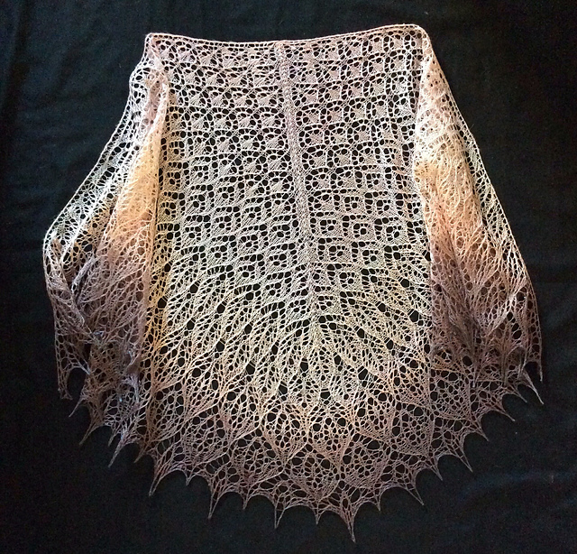 Ravelry: Capriol pattern by a catnach