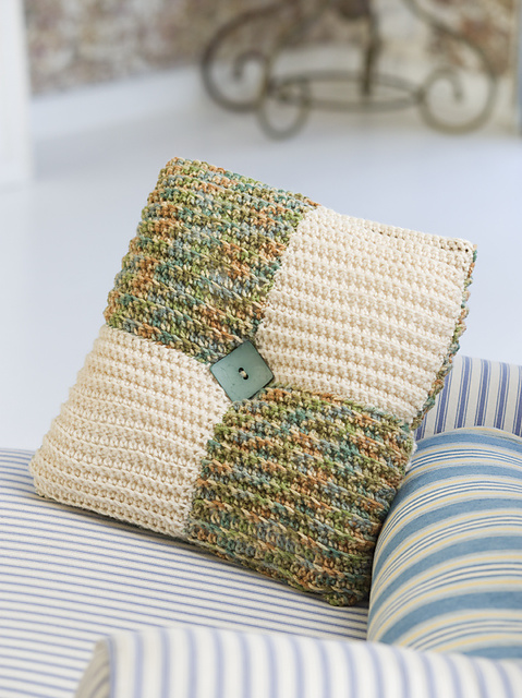 Ravelry: Square Pillow pattern by Kathleen Sams