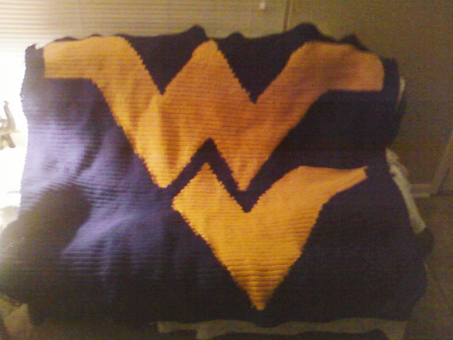Ravelry: WVU Logo Afghan pattern by Brynn Riordan