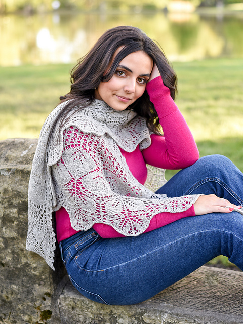 Ravelry: Pothos pattern by Anne Hanson
