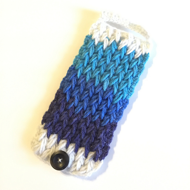 Ravelry: Feathered Towel Holder pattern by Taylor Coon