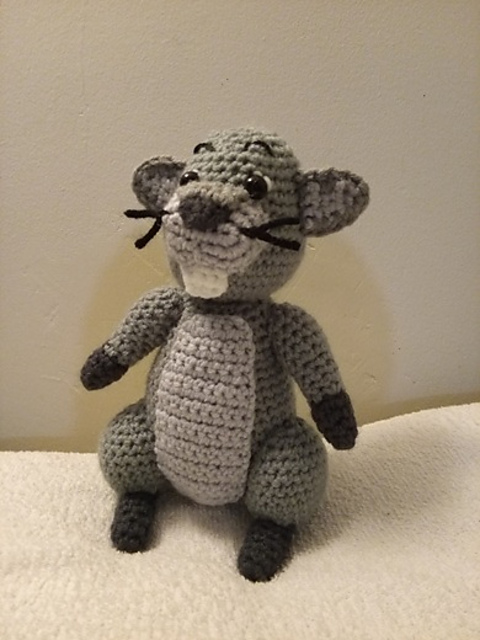 Ravelry: Gopher (Disney) pattern by Christjan Bee